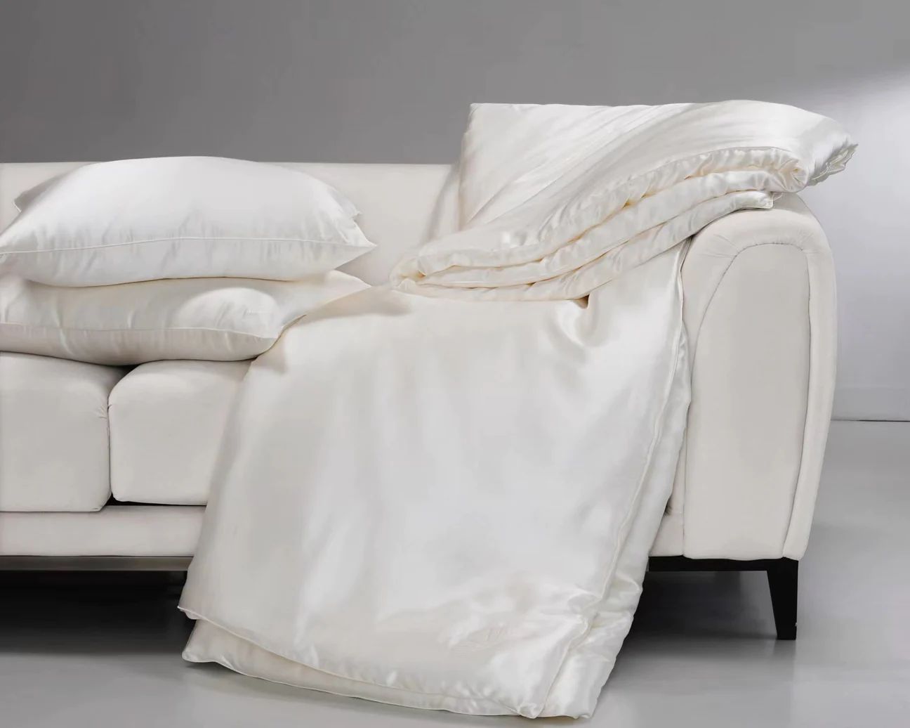 Perle Silk Filled Comforter with Silk Cover | Silk Comforters