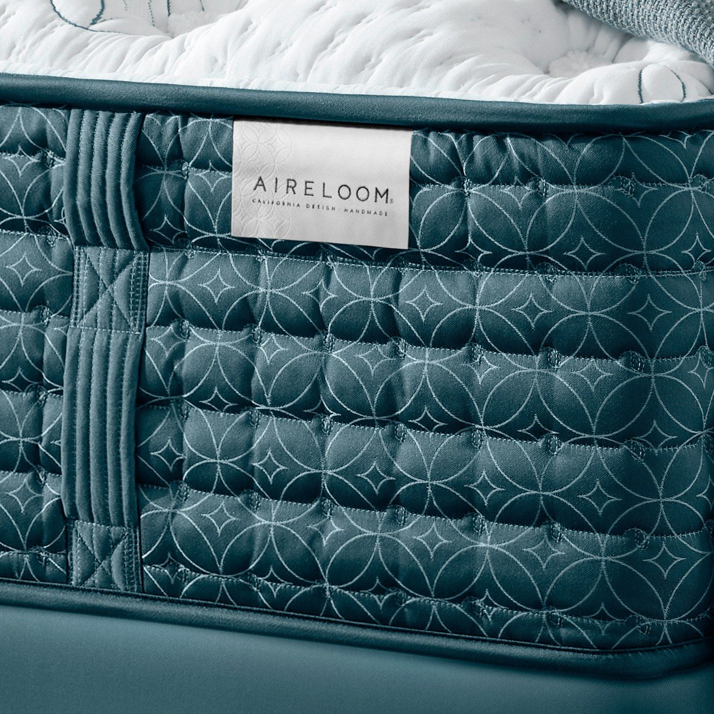 Aireloom Streamline Luxury Firm | Luxury Mattresses