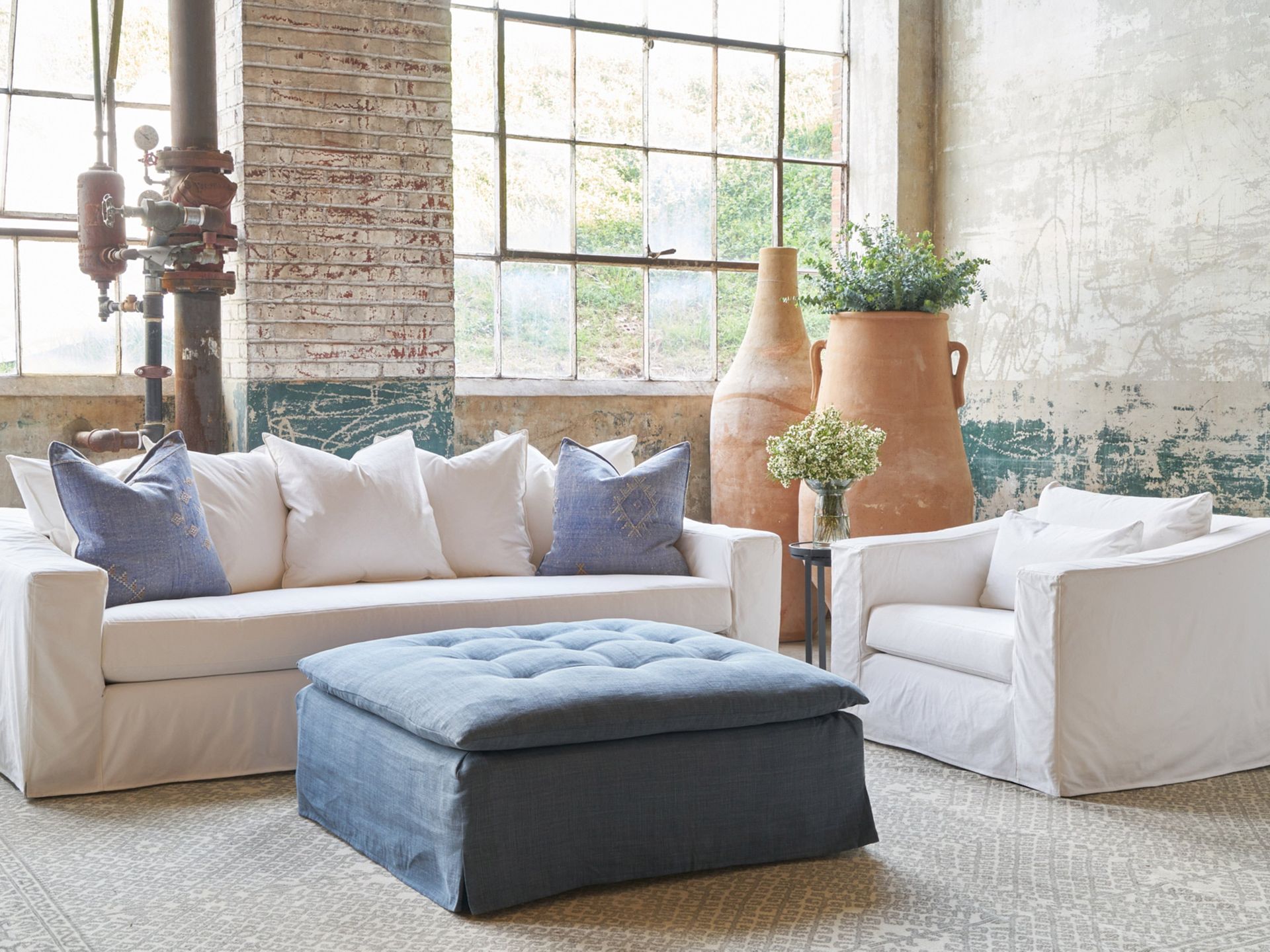 Cisco Home Asher Sofa | Casual