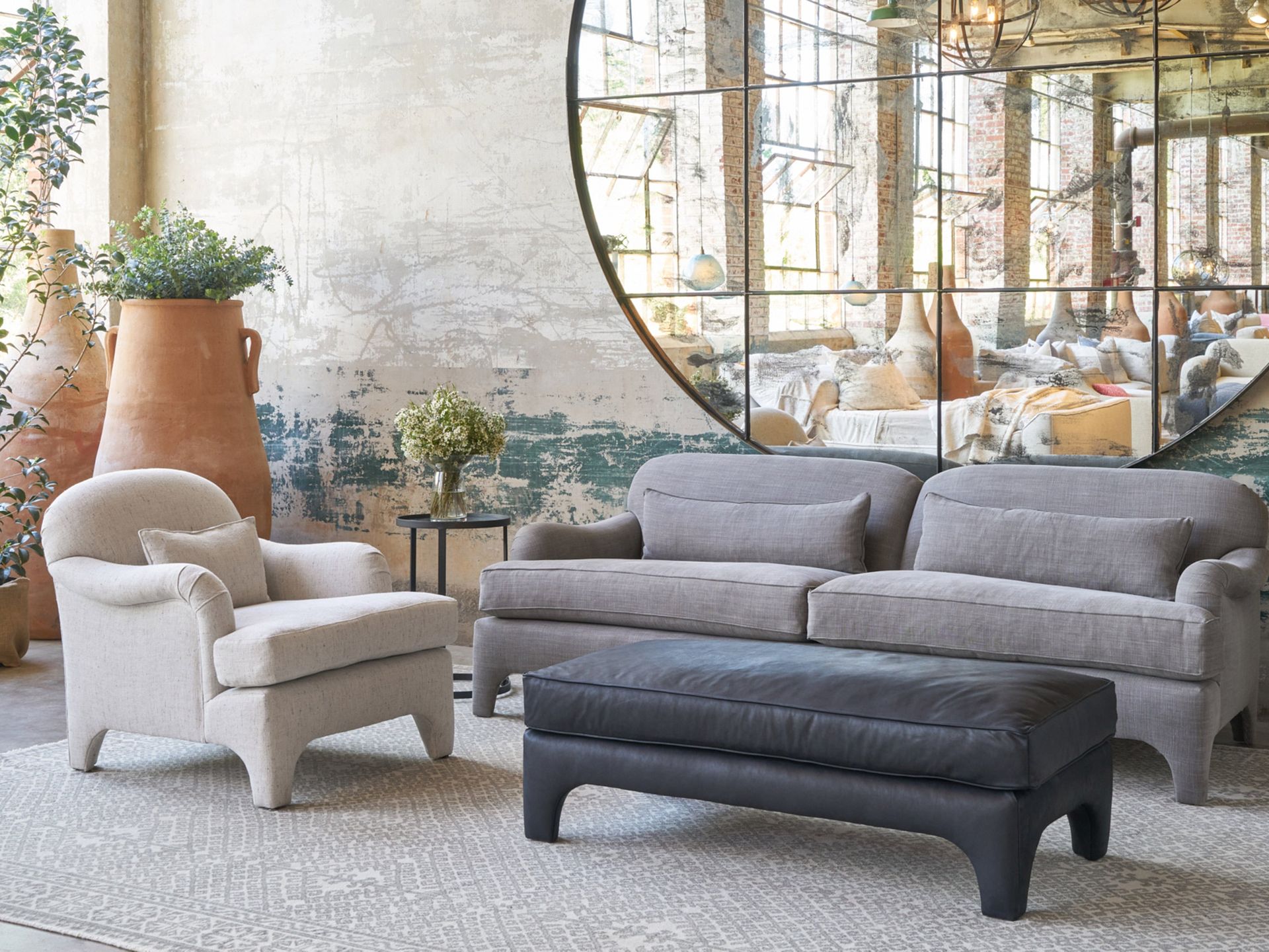 Cisco Home Bianca Sofa | Formal