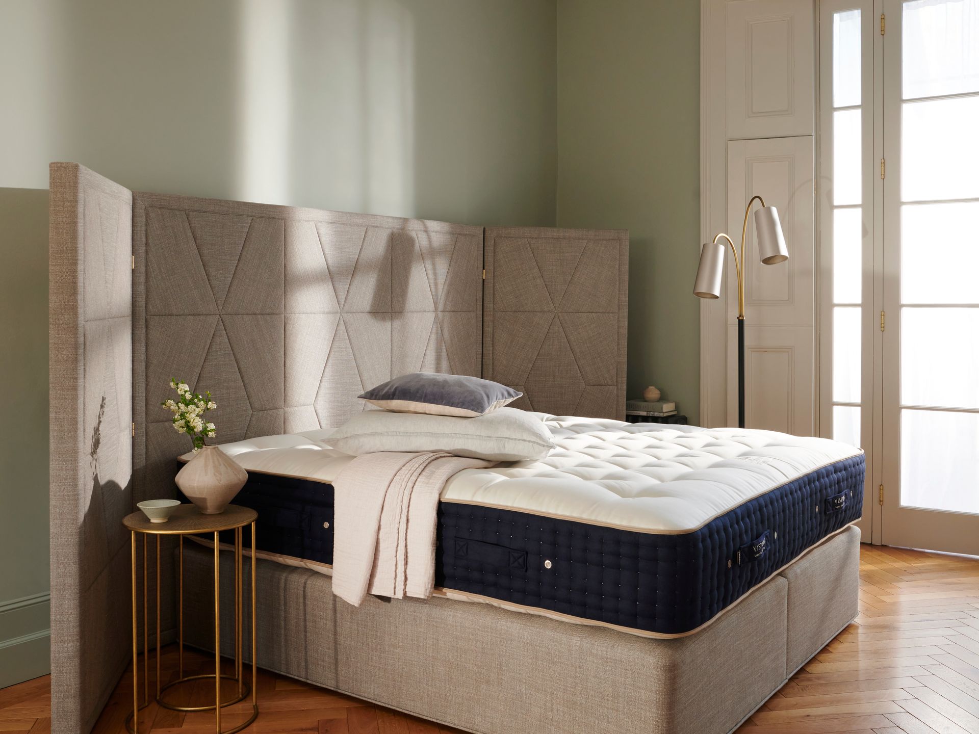 Vispring adjustable beds store