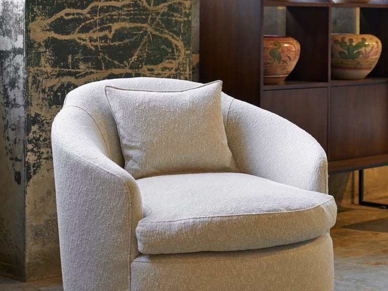 Quality swivel chairs store