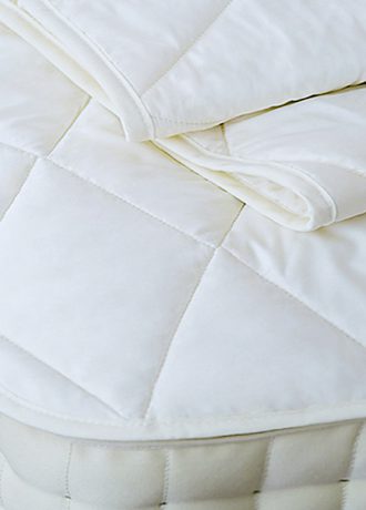 Vispring Lux Skirted Mattress Pad | Mattress Protectors