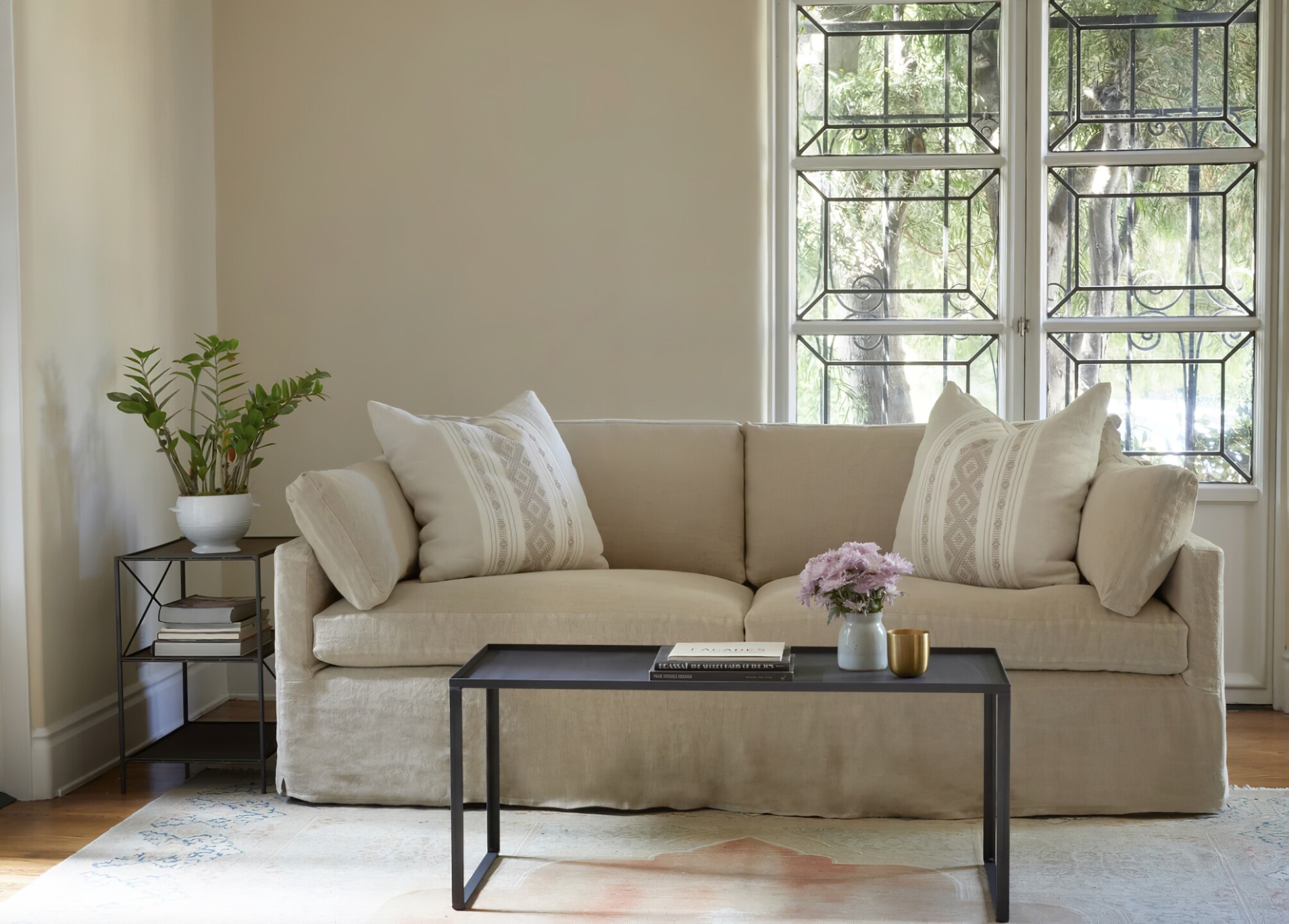 Cisco Home Louis Sofa | Formal